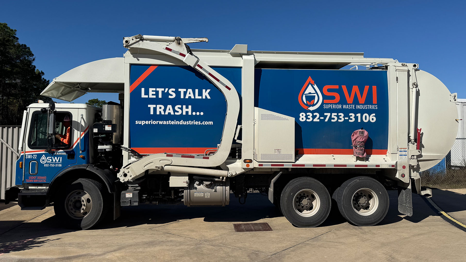 Commercial Waste & Recycling - Superior Waste Industries
